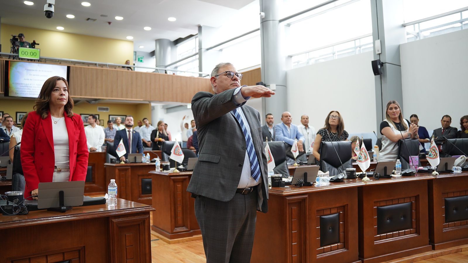 Roberto Fierro toma protesta como secretario de la Función Pública – La ...